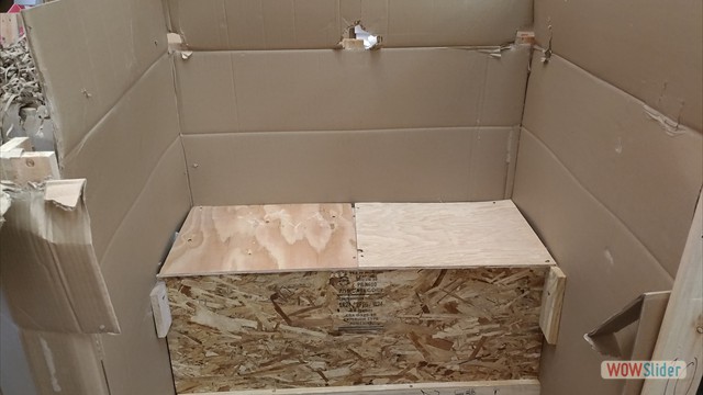 The Rock Warehouse|Gem, Mineral and Fossil Wholesaler